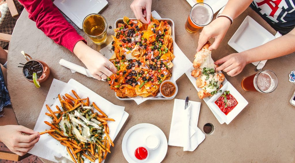 Best Places to Eat and Drink Near the University of Arizona