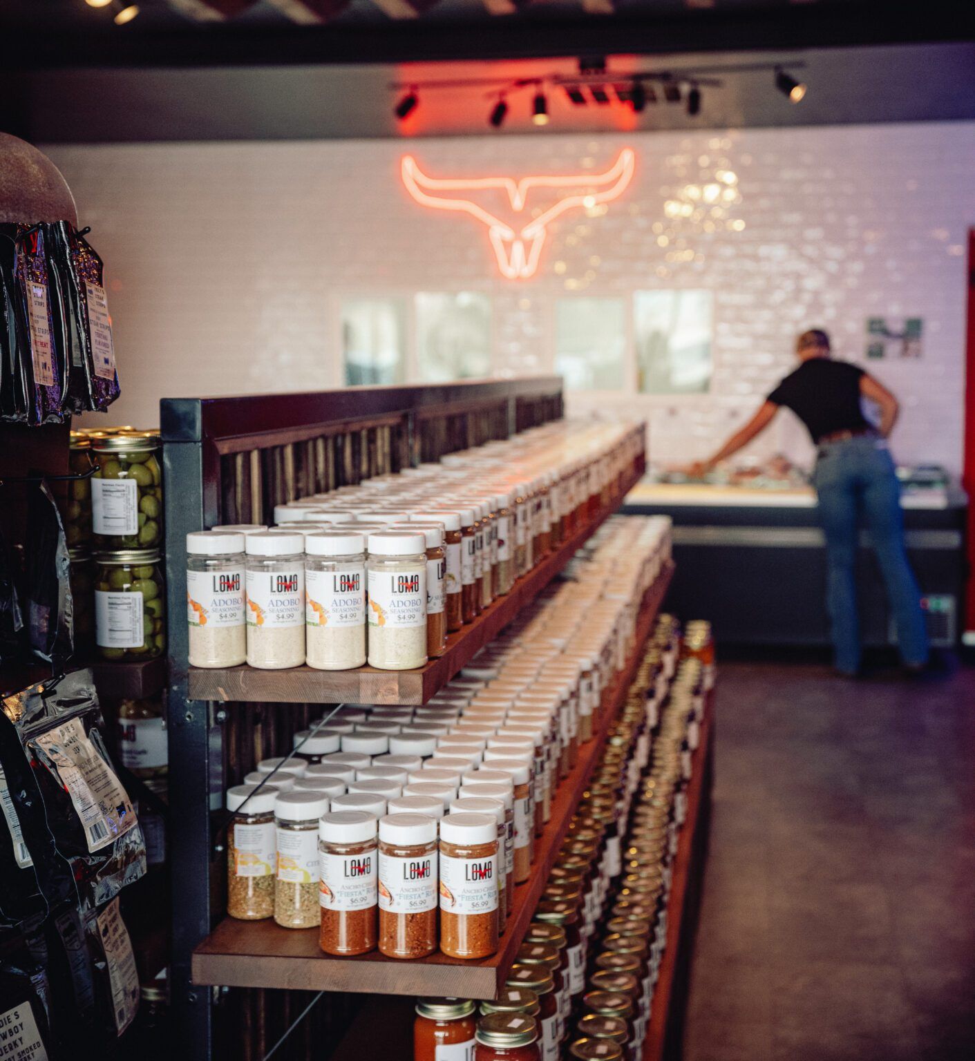 Tucson’s Lomo Premium Meats Showcases Arizona Ranch Beef - Tucson Foodie