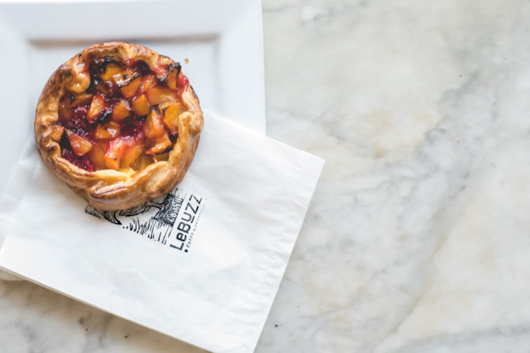 Le Buzz: European-style Patisserie & Cafe for Hikers, Bikers & Families