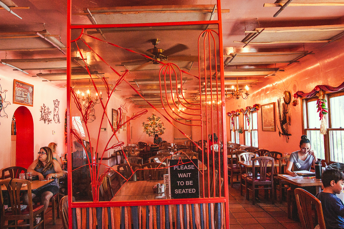 El Minuto Cafe: Four generations serving Sonoran-style Mexican specialties