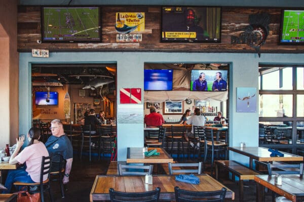 Pappoule’s: 30+ Years of Tender Gyros & Greek Flavors in Tucson