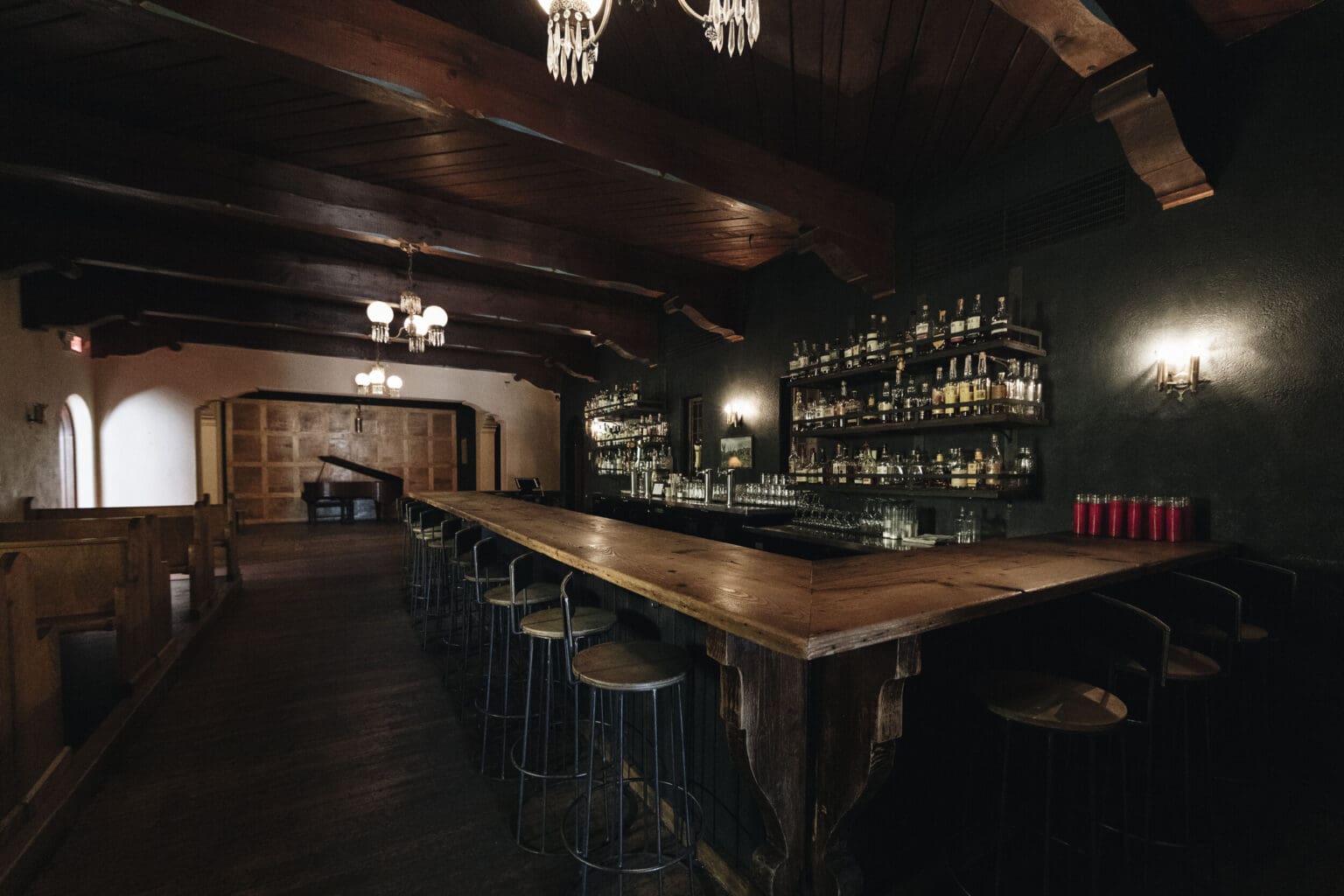 Cozy Cocktail Lounges in Tucson