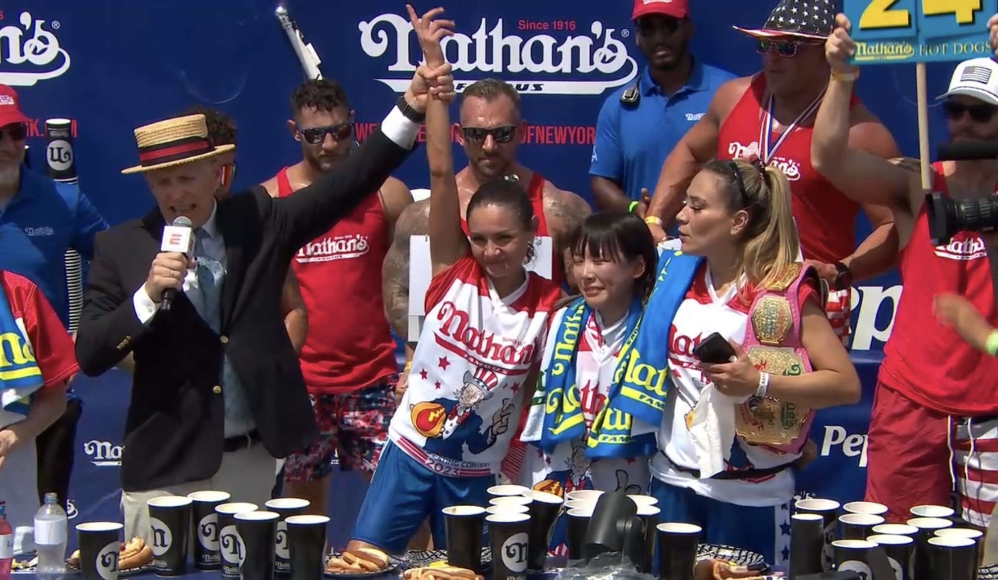 Tucson's Michelle Lesco Takes Third Place at Nathan's Famous Hot Dog ...