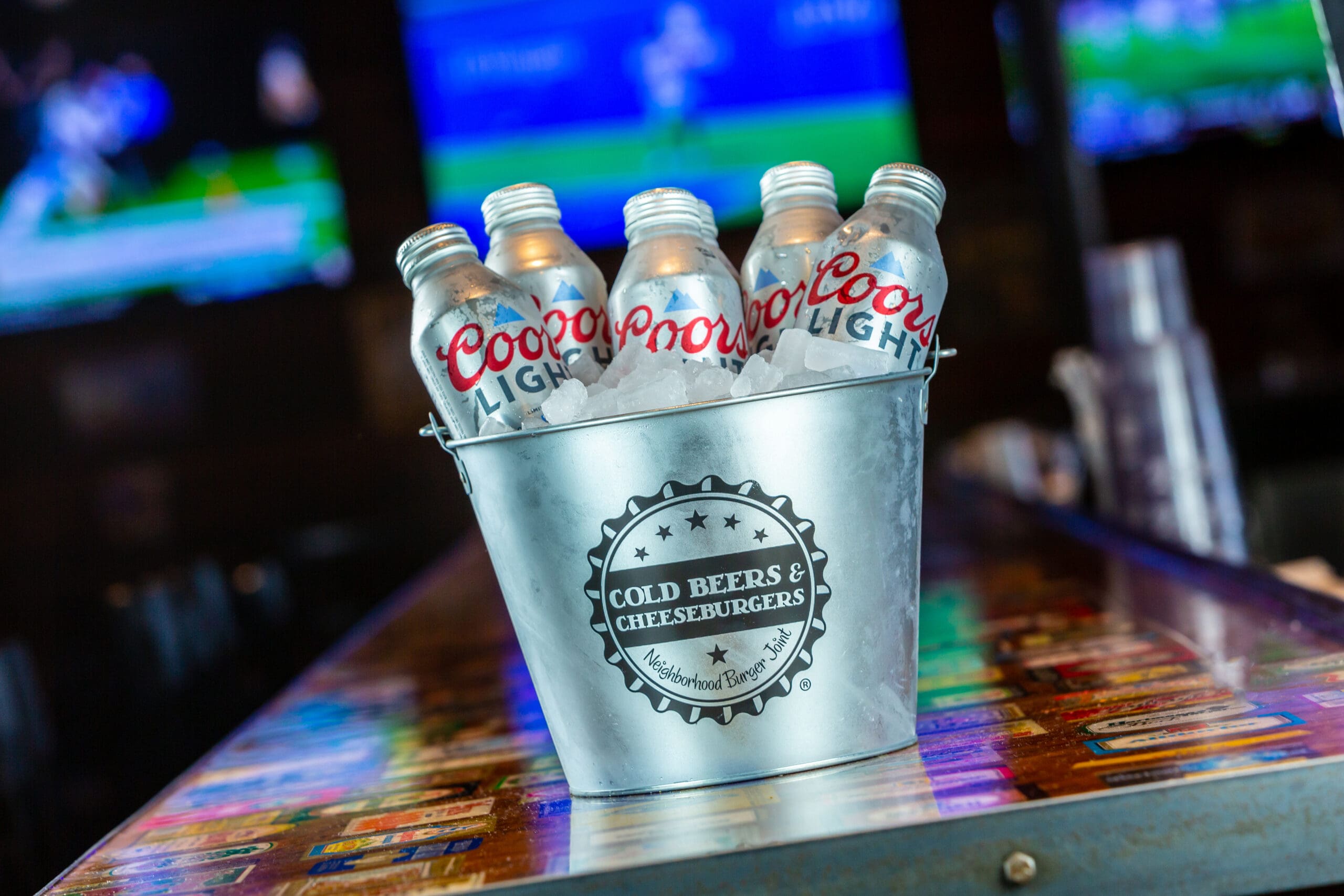 Cold Beers & Cheeseburgers to Open its First Tucson Location