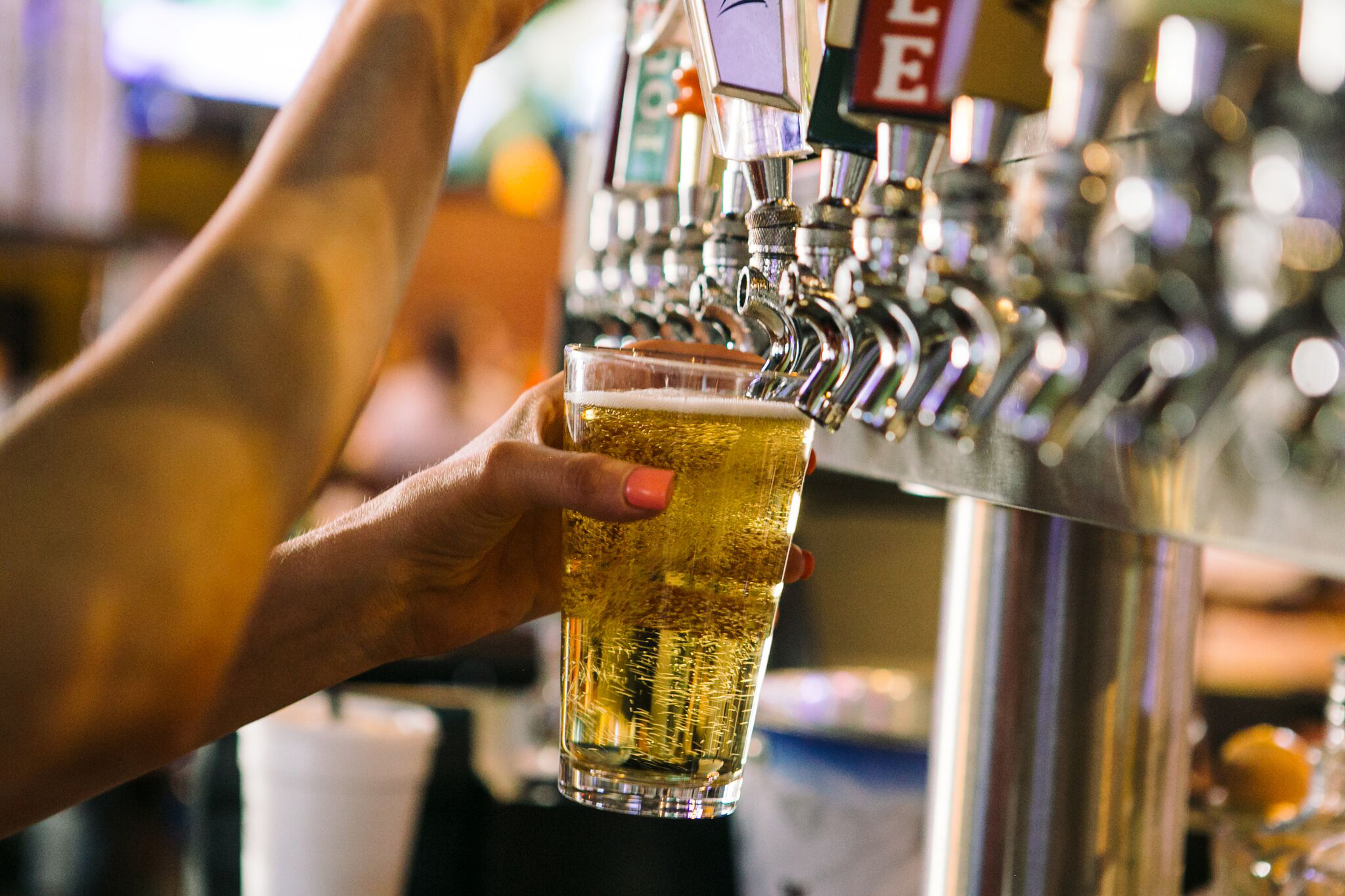 Cold Beers & Cheeseburgers to Open its First Tucson Location