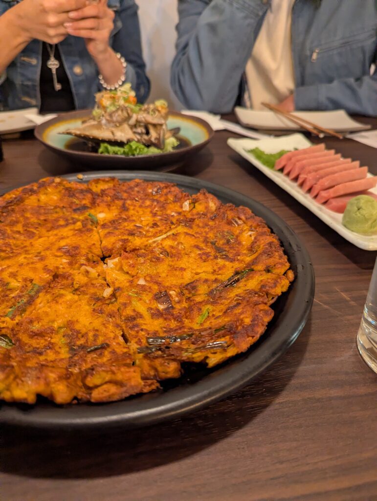 Seoul Shi Opens With Japanese, Korean Cuisine & Raw Marinated Crab ...